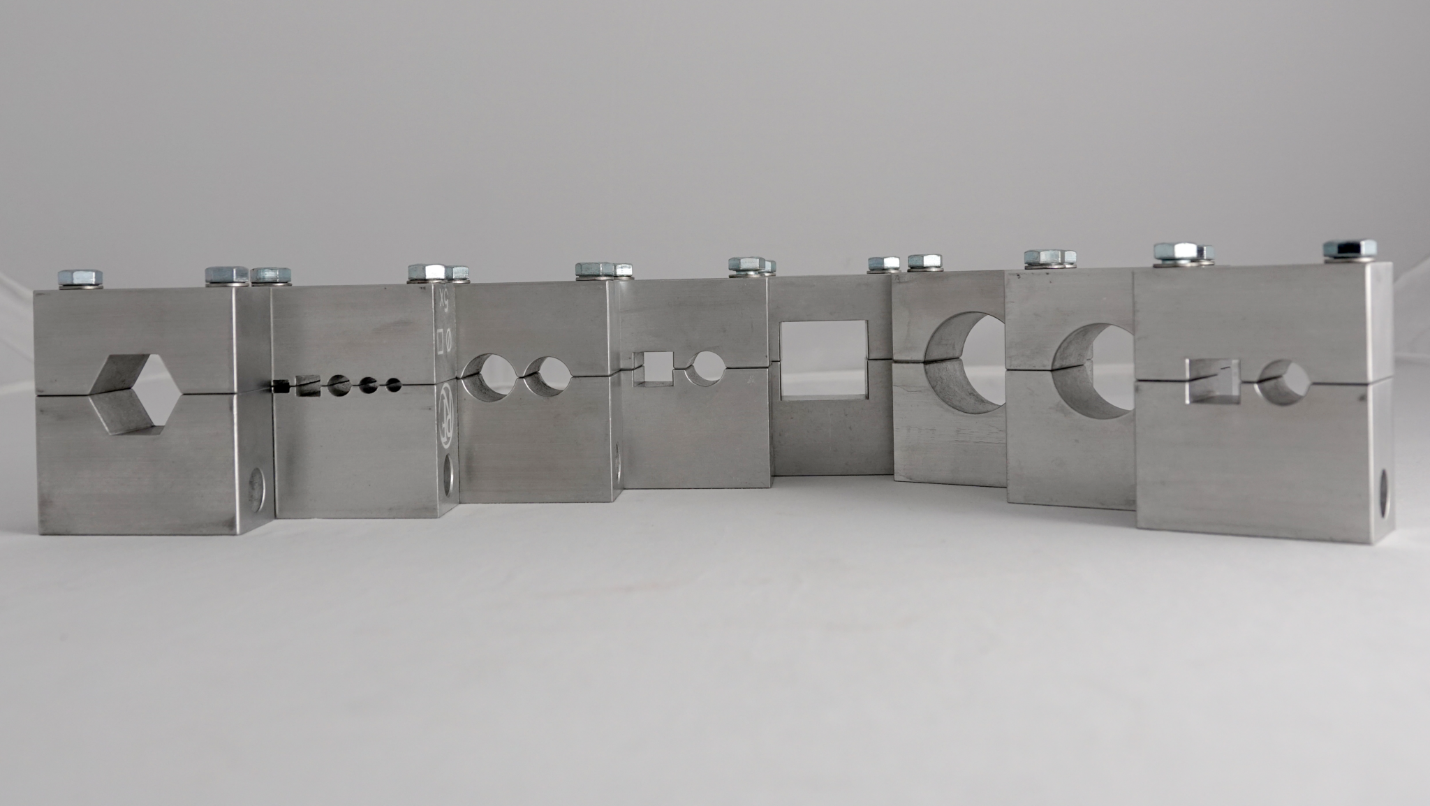 1.5" Round Tube Die Bundle (7/8 Pin) - Rogue Fabrication